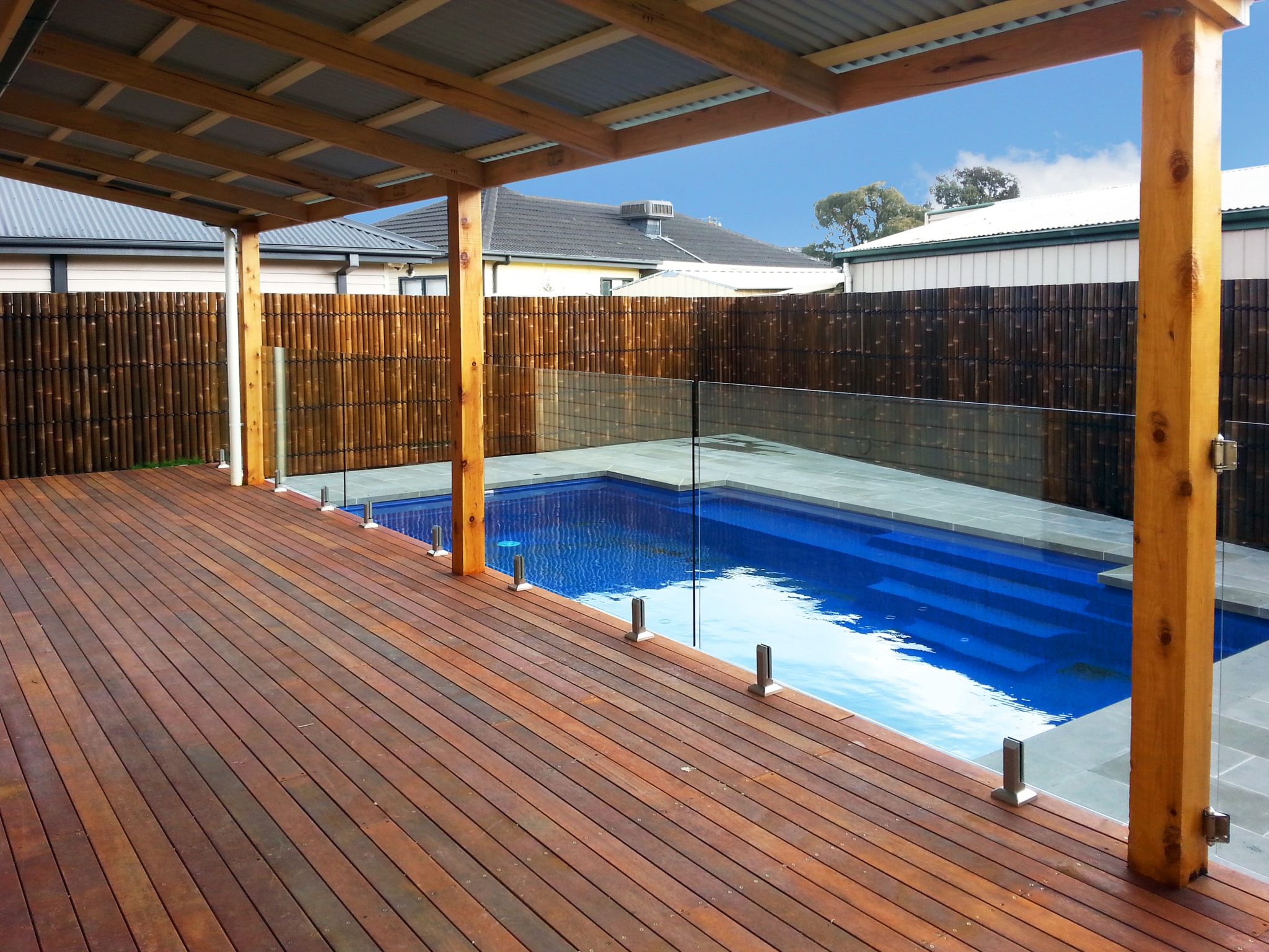 Custom Timber Structures: Blending Nature and Architecture for Stunning ...